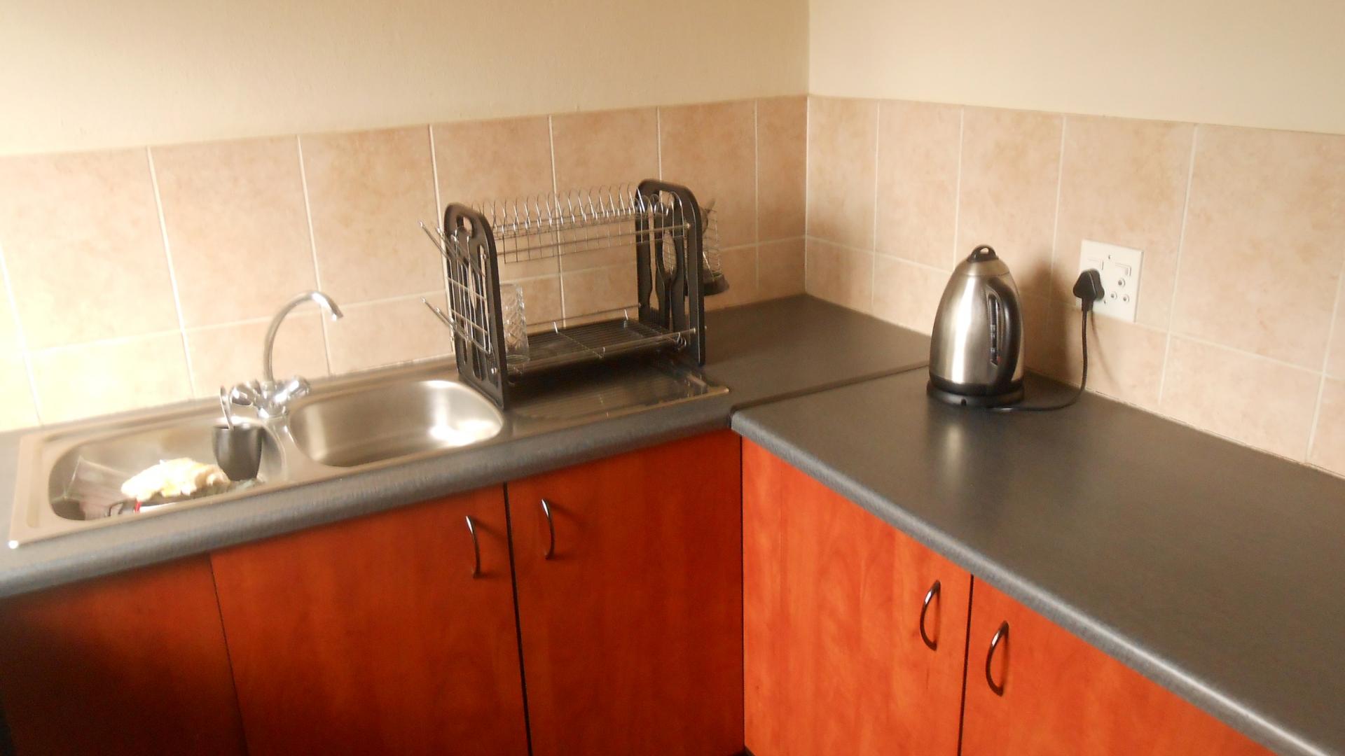 1 Bedroom Sectional Title for Sale For Sale in Clubview - Ho