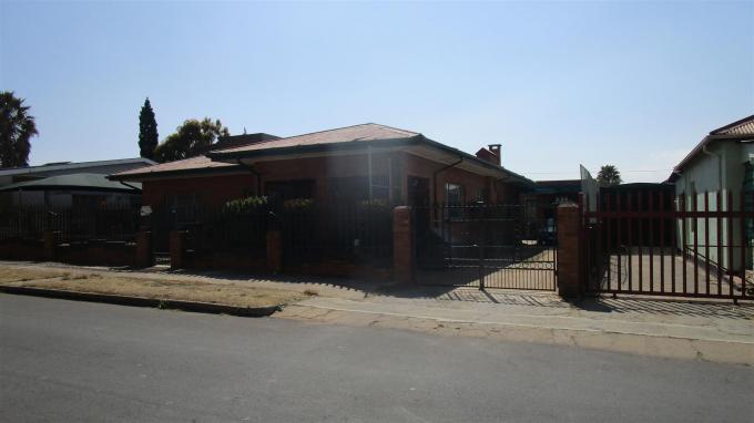 Houses For Sale in Roodepoort - MyRoof.co.za
