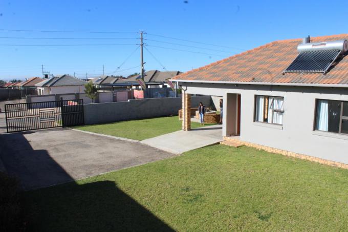 Houses For Sale in Azaadville Gardens - MyRoof.co.za