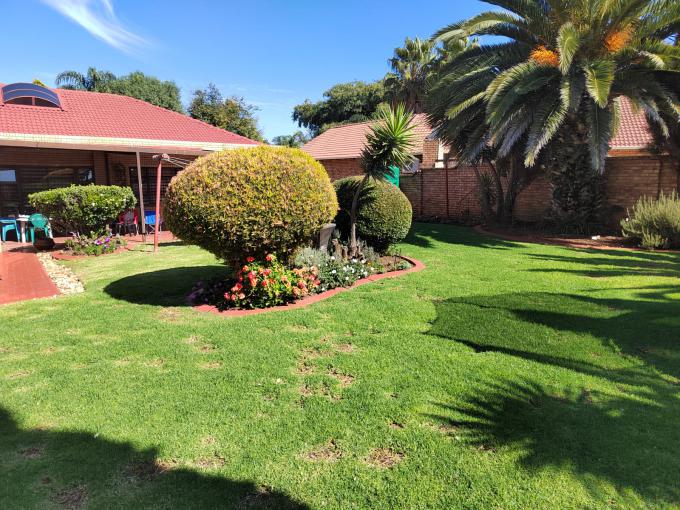 Property For Sale in Sunward park - MyRoof.co.za