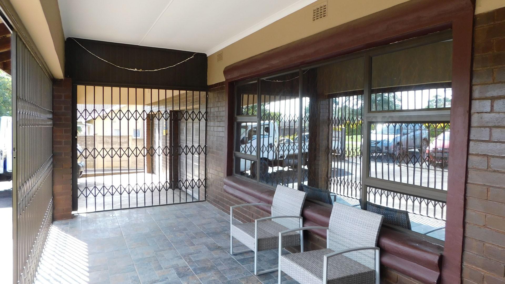 Standard Bank EasySell 3 Bedroom House for Sale in Cleland