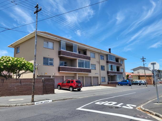 Houses For Sale in Parow North - MyRoof.co.za