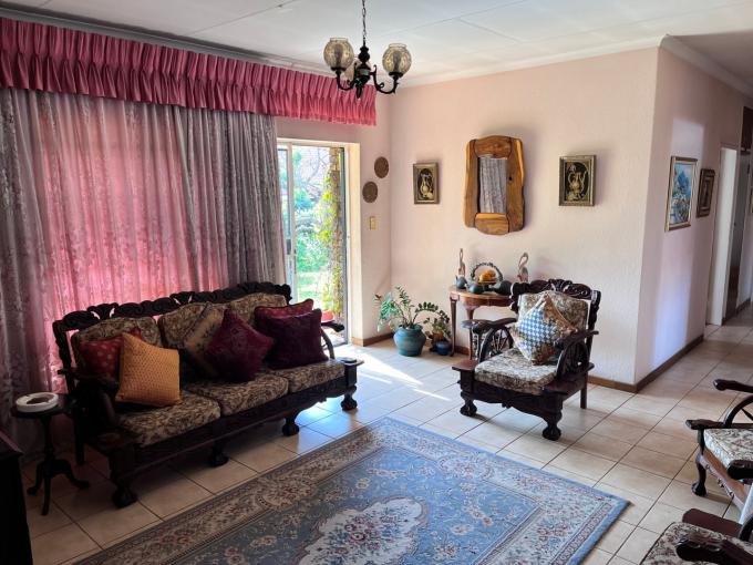 Property For Sale in Sinoville - MyRoof.co.za